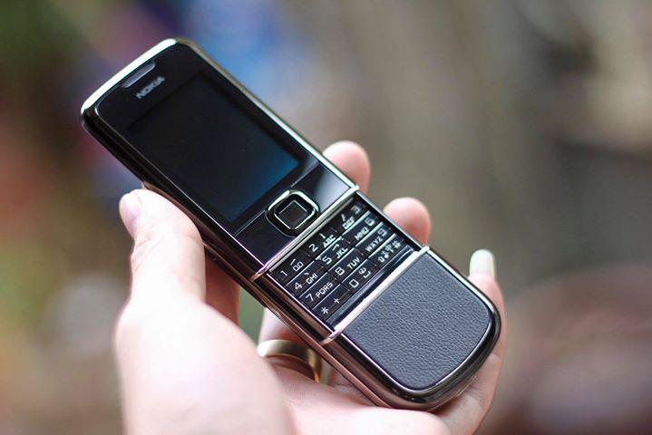 NOKIA 8800 SAU CHỤC NĂM NGỪNG SẢN XUẤT GIỜ RA SAO