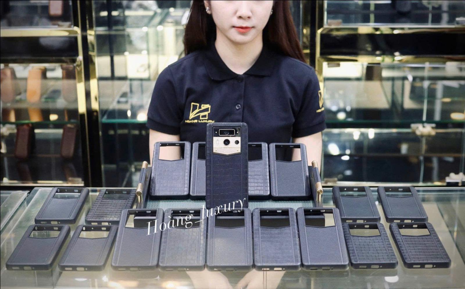 Những phụ kiện Vertu xa xỉ không thể thiếu cho người chơi Vertu