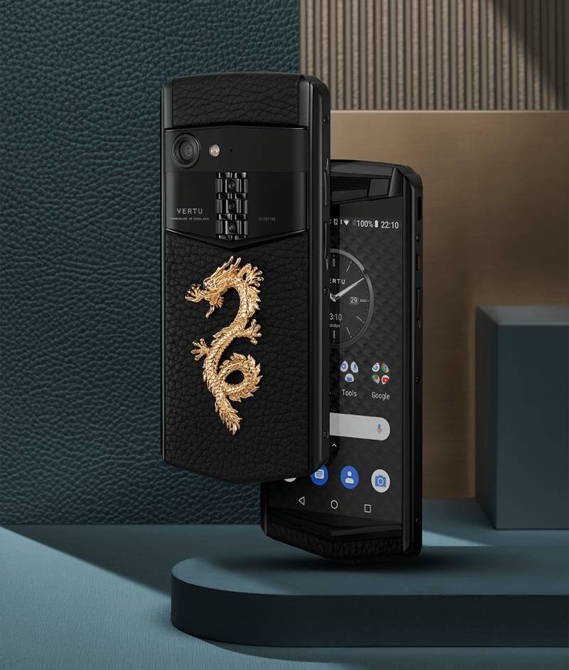 ASTER P DRAGON - MÀN HÌNH TRÀN VIỀN ĐẦY ẤN TƯỢNG CỦA VERTU